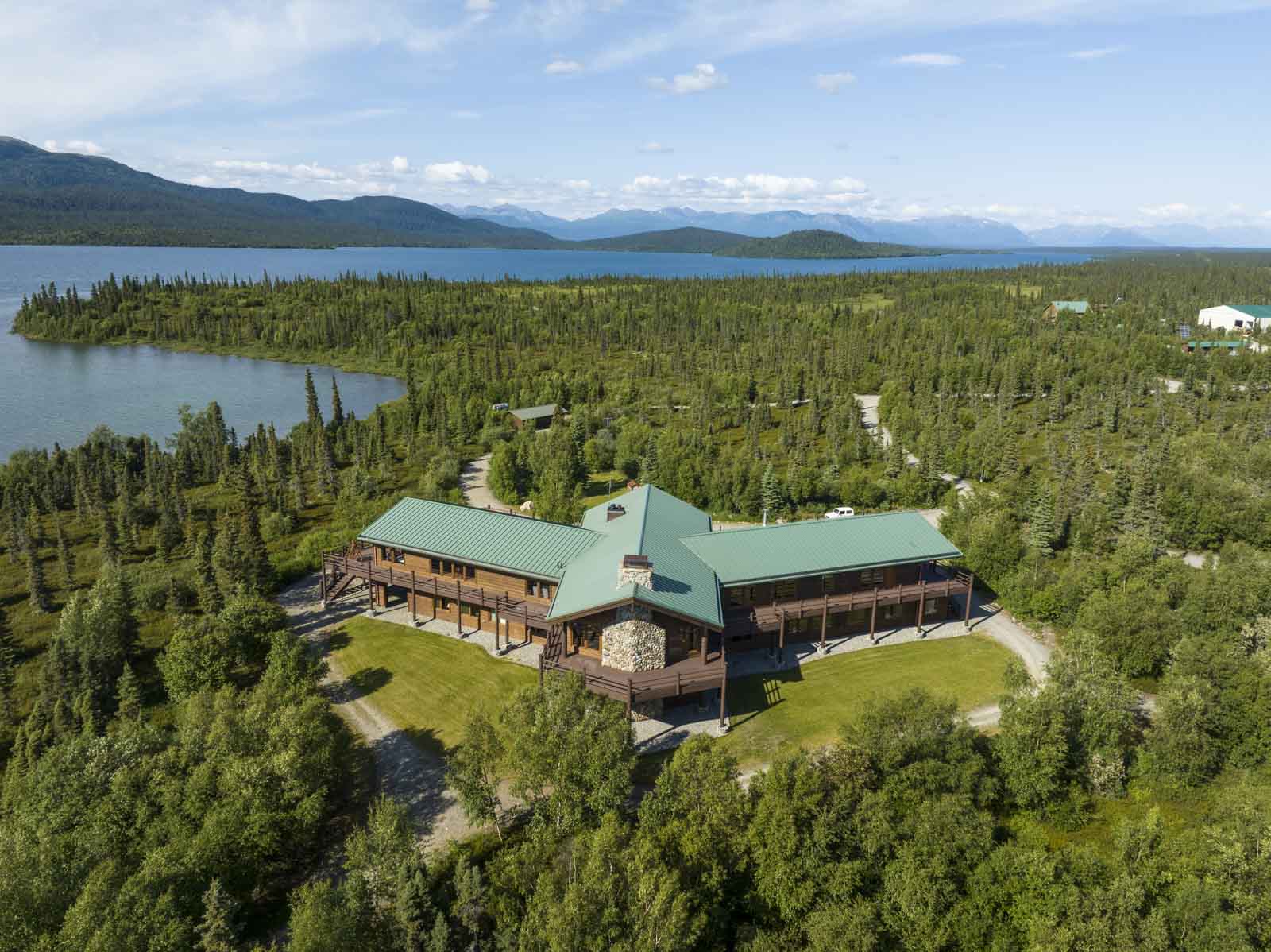 Lake Clark Lodge - Alaska Fly Out